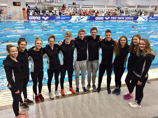 Young squad shows promise in Texas | Aquatics GB