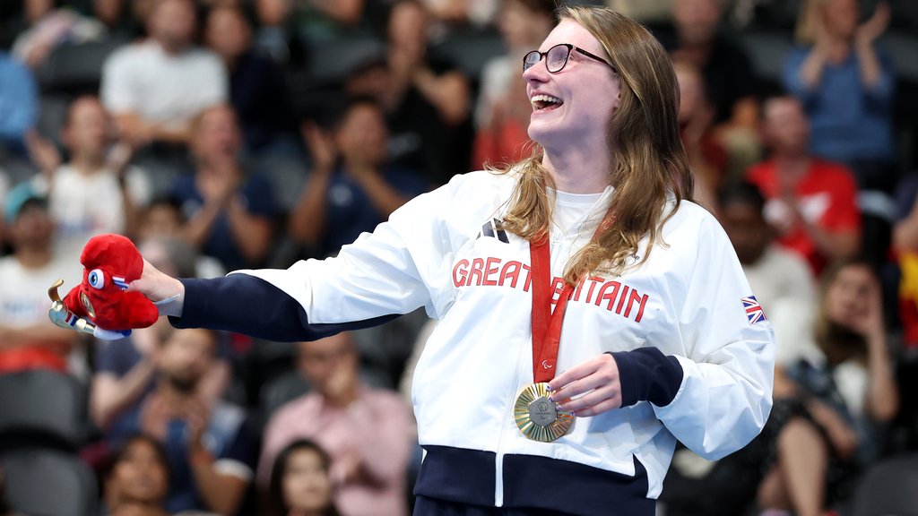 Stunning and 'shocking' successes as ParalympicsGB shine again | Para ...