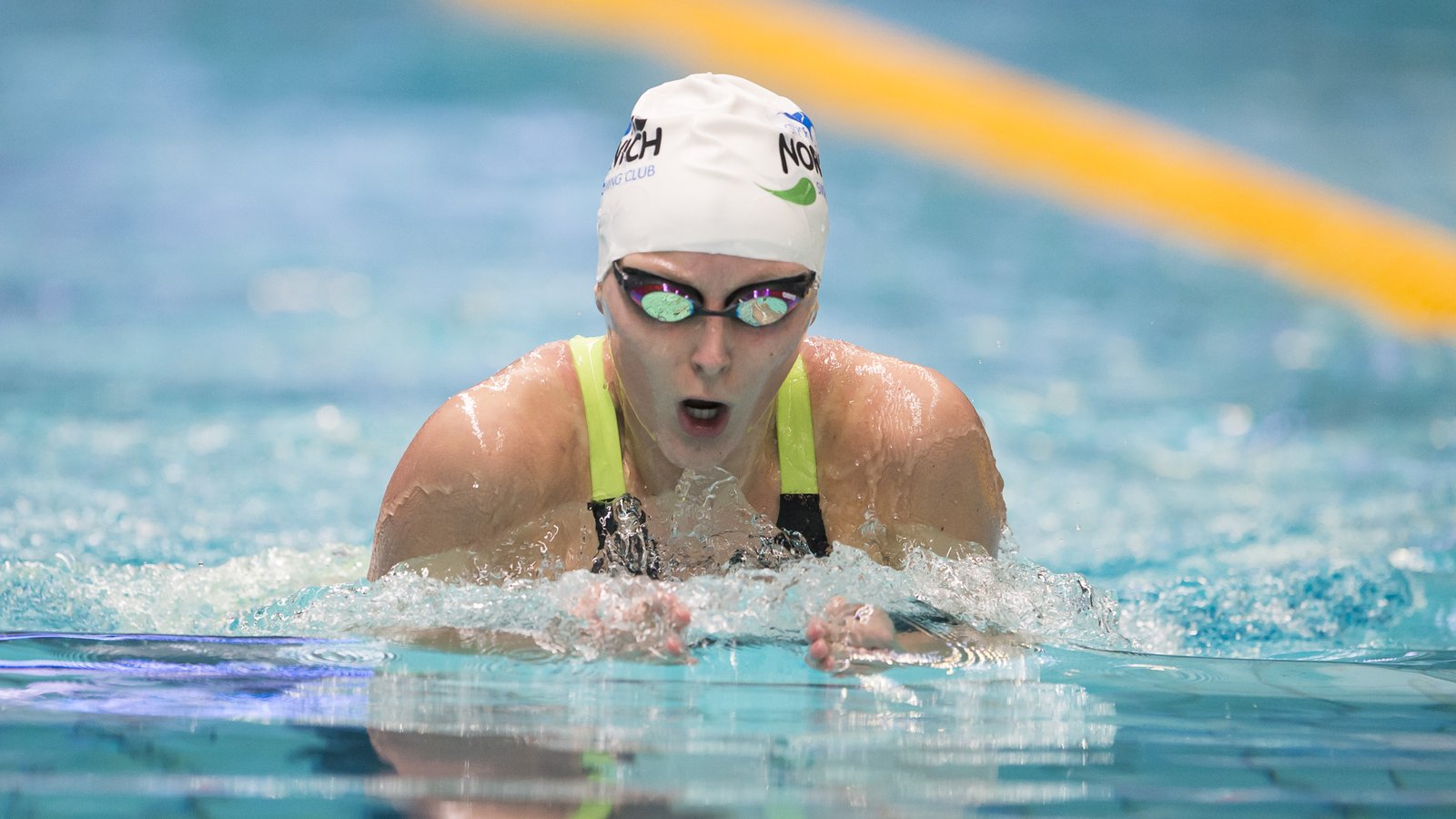 Applegate sets World Record at British Summer Champs | Aquatics GB