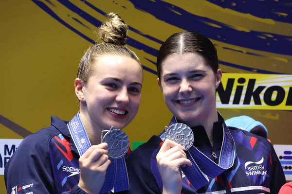 History makers Lois and Andrea secure synchro silver | Diving News ...